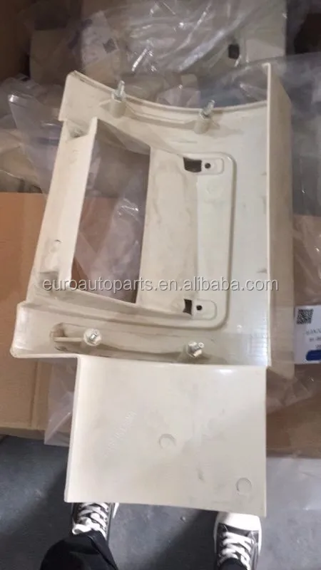 EAP 1698146 1698147 Truck Light Covers for Volvo F10-12 FL10