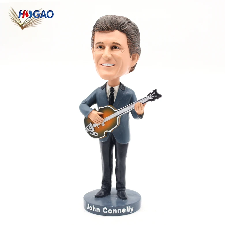 China Decoration Resin Custom Famous People Bobblehead Ornament Car ...