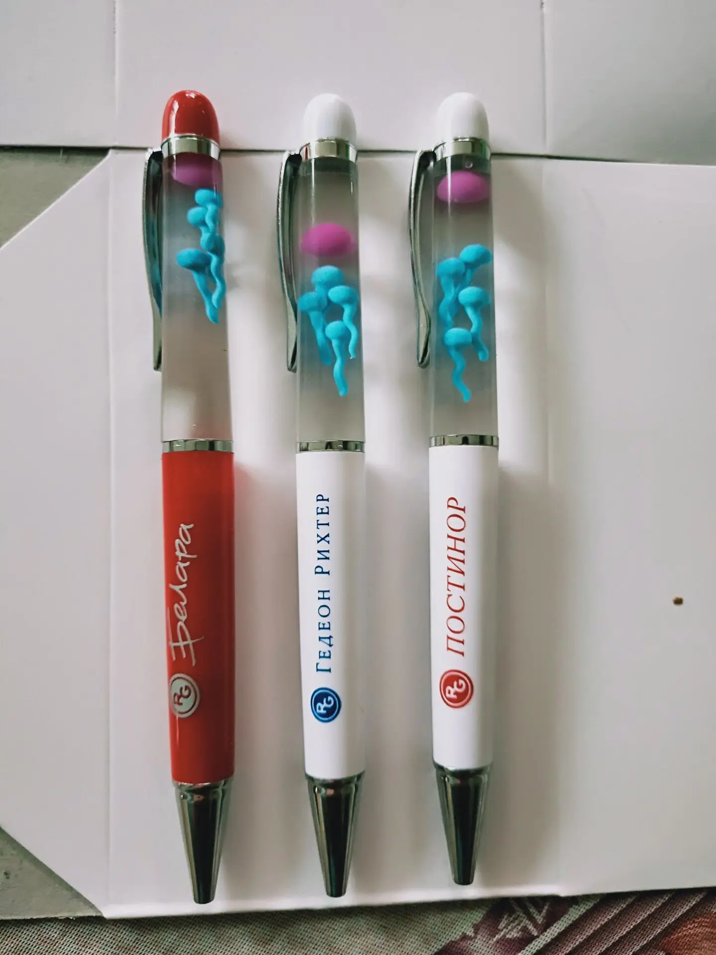 Custom 2D Floator Inside Floating Liquid Ball Pen