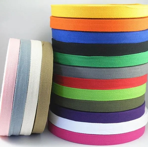 Shop Colored Cotton Bias Tape - Sustainable & Versatile