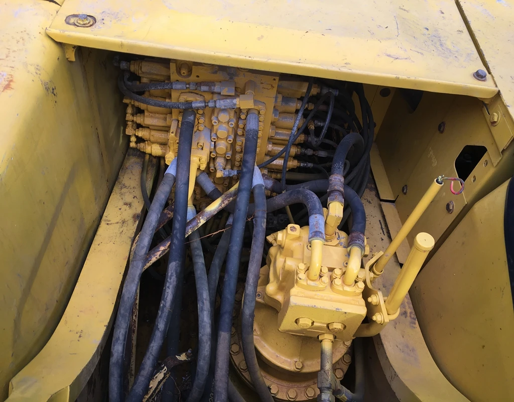 Strong Power Construction Equipment Komatsu Pc300 Model For Heavy Work ...