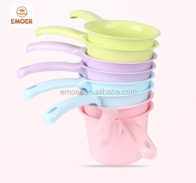 Household Kitchen Pp Plastic Round Water Dipper Ladle Water Scoop - Buy ...