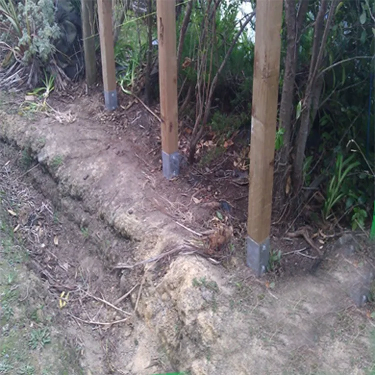 Galvanized Outdoor Steel Fence Post Spikes - Durable & Versatile