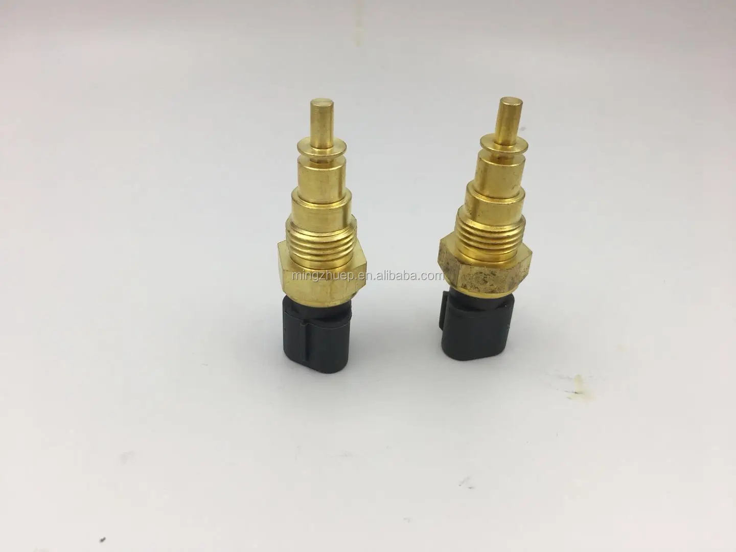 4HK1 Water Temperature Sensor - Reliable Performance