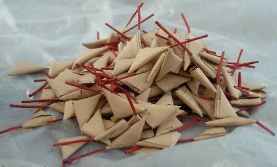 Wholesale Christmas Hot Sale Triangle Firecracker - Buy Wholesale ...