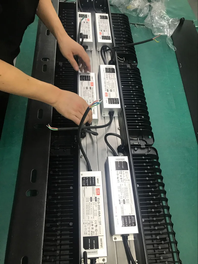 400w Most Powerful LED Flood Light - Durable & Efficient