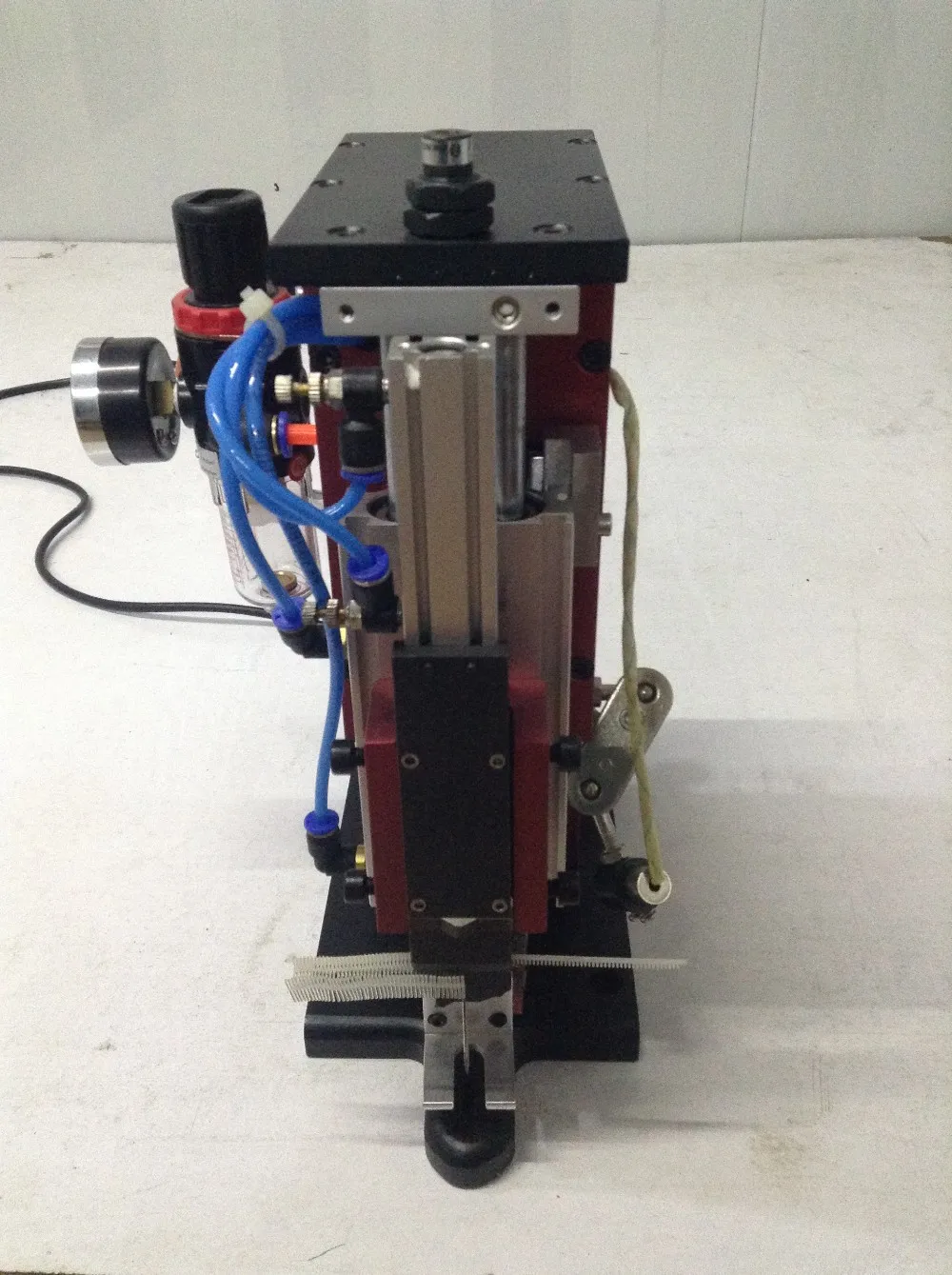 Booster Tag Pin Machine - Buy Socks Tag Pin Machine,Tag Pin Machines ...