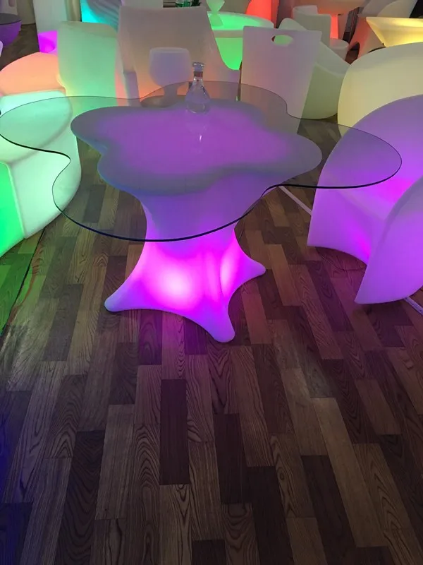RGB 16 Colors Changing Rechargeable PE Plastic LED Bar Chair