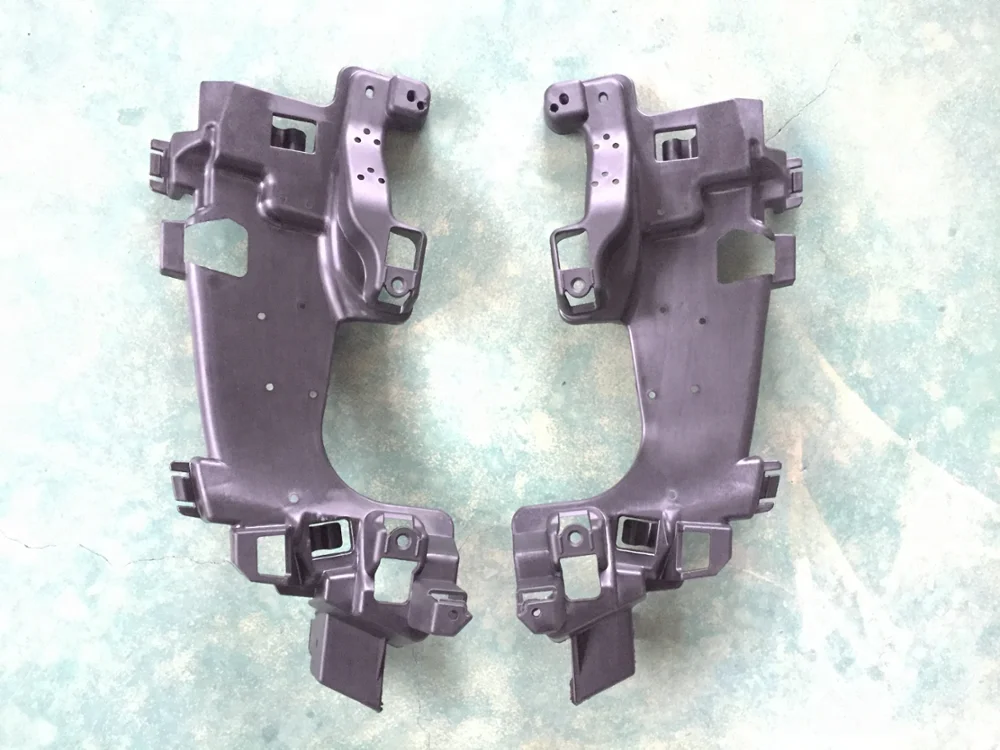 全新更换汽车车身零件梅赛德斯 Glc X253 A2538852501 (l) 的尾喉支架 A2538852601 (r) - Buy 尾部 ...