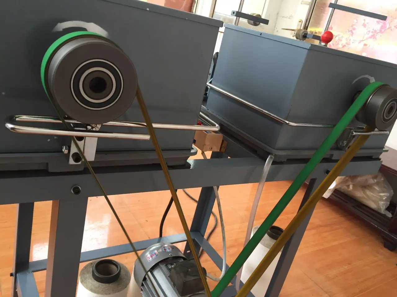 Commercial Four Head Efficient Cocoon Bobbin Winder Machine Equipment ...