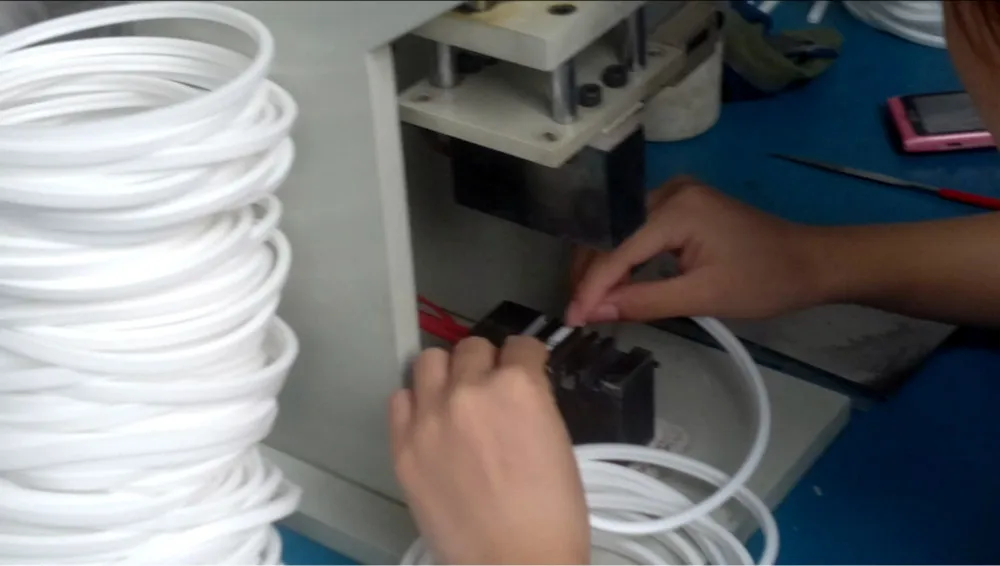 Kanglibang Silicone Bonding Machine Works Well With Htv Adhesive For ...