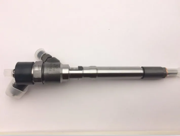 0445110126 Auto Diesel Parts Injector 0 445 110 126 And Common Rail ...