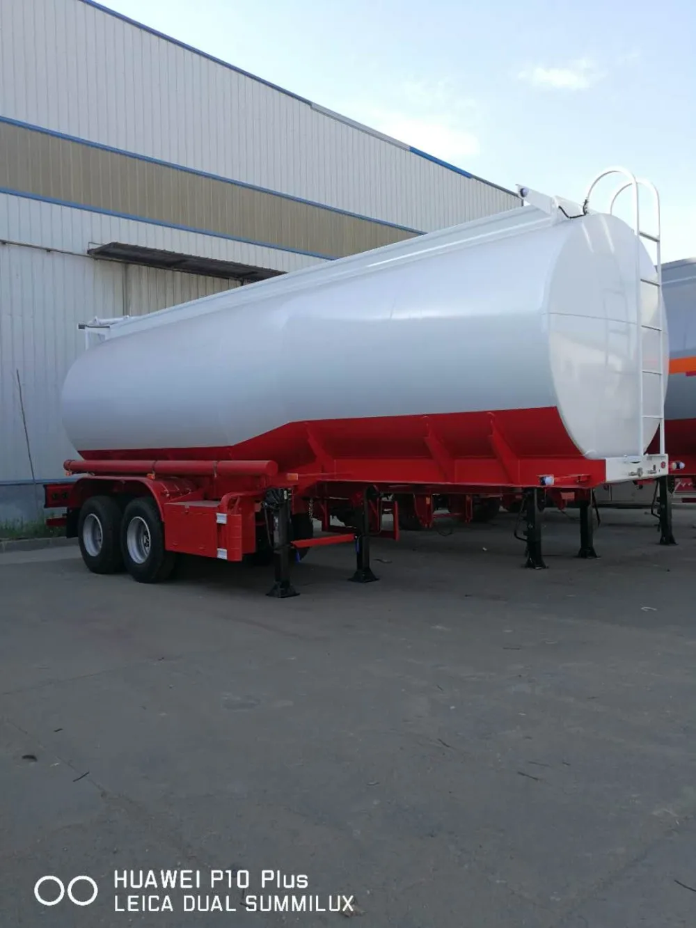 35000L Tanker with Pump - Durable, Efficient Water Transport