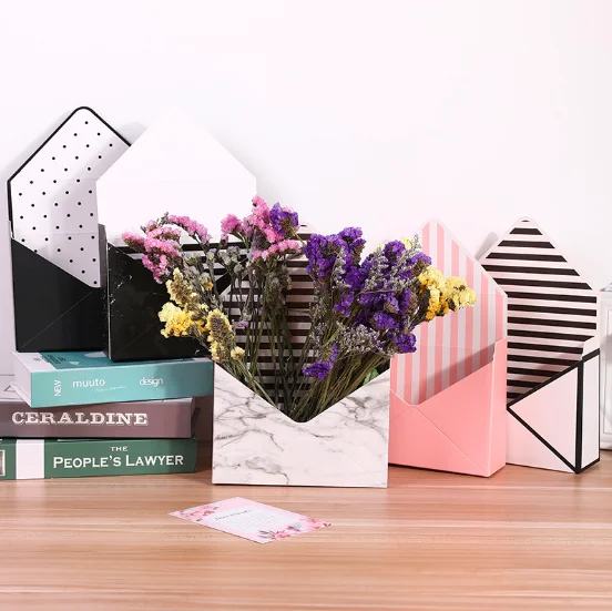 Envelope Shaped Foldable Bouquet Cardboard Gift Box