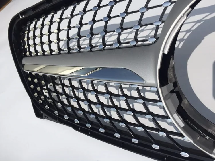 Mercedes GLA X156 Diamond Grill - A1568880760 - Easy Install
