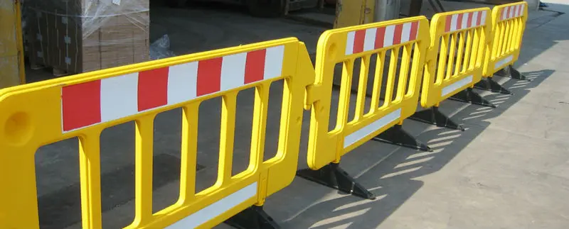 Orange Or Yellow Lightweight Mobile Traffic Safety Plastic Crash ...