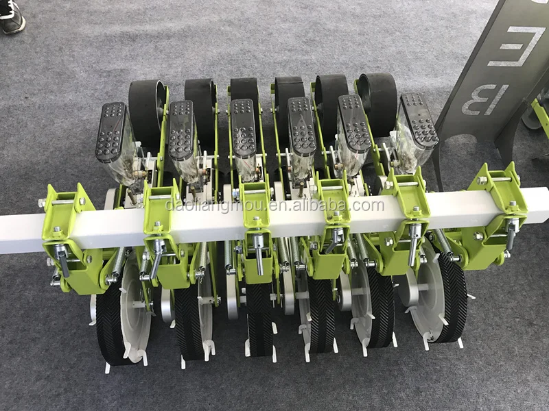 Trailed Vegetable Seed Planter - Efficient Beetroot & Onion Planting