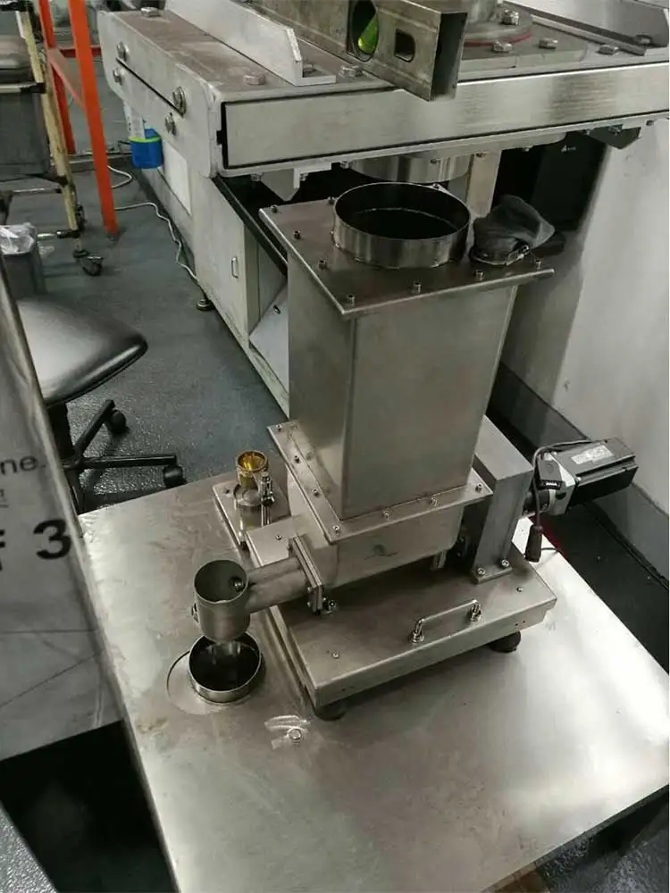 Screw Conveyor For Wood Chips,Auger Screw Conveyor For Sludge,Screw ...