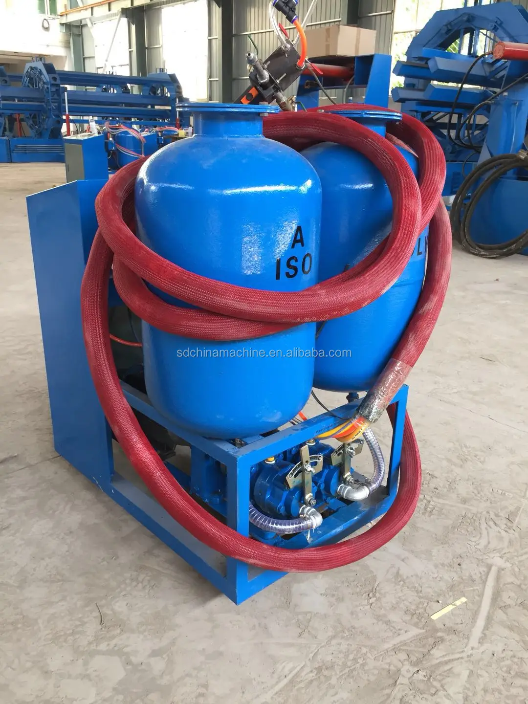 Low Pressure Polyurethane Injection Machine - CNMC/600