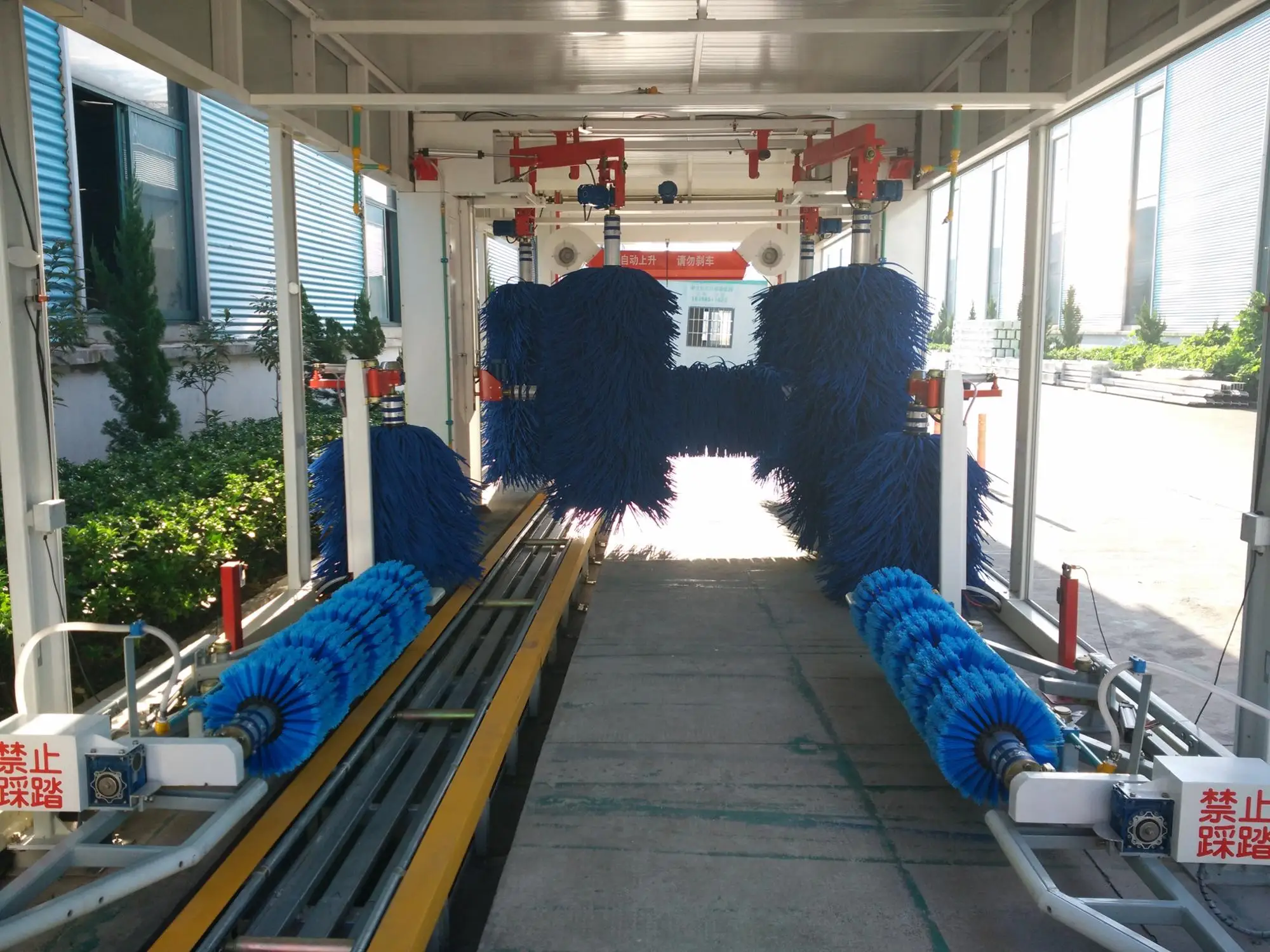 가득 차있 자동적인 포좌 세척 포털 세차 기계 Buy 세차 기계 가격 9 브러쉬 4 자동차 건조기자동차 세척 기계세차 장비 Product On