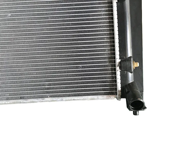 Lowest Price Aluminum Car Radiator 16400-0L431 for Toyota