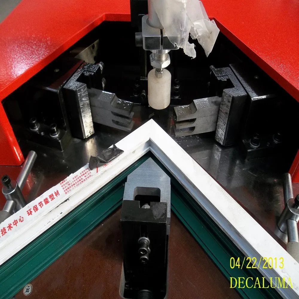 Single Head Hydraulic Aluminum Windows Corner Crimping Machine - Buy ...