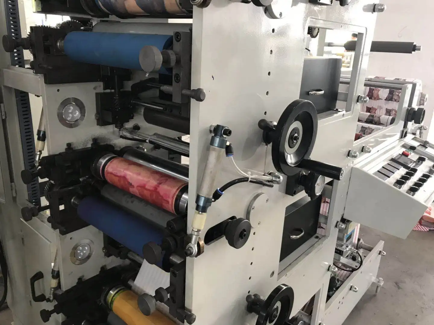 LC-S320 Automatic Flexographic Printing Machine - 1-8 Colors