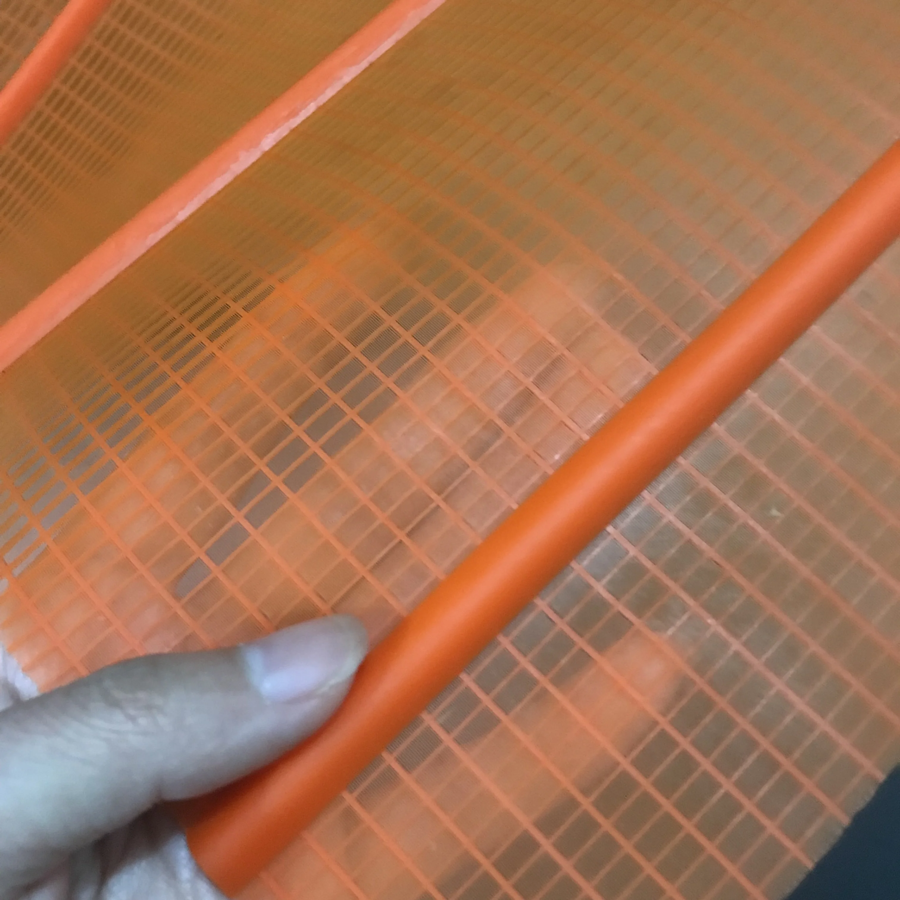 Polyurethane Fine Screen Meshes For Accurate Separation Dzs5x2 Mining ...
