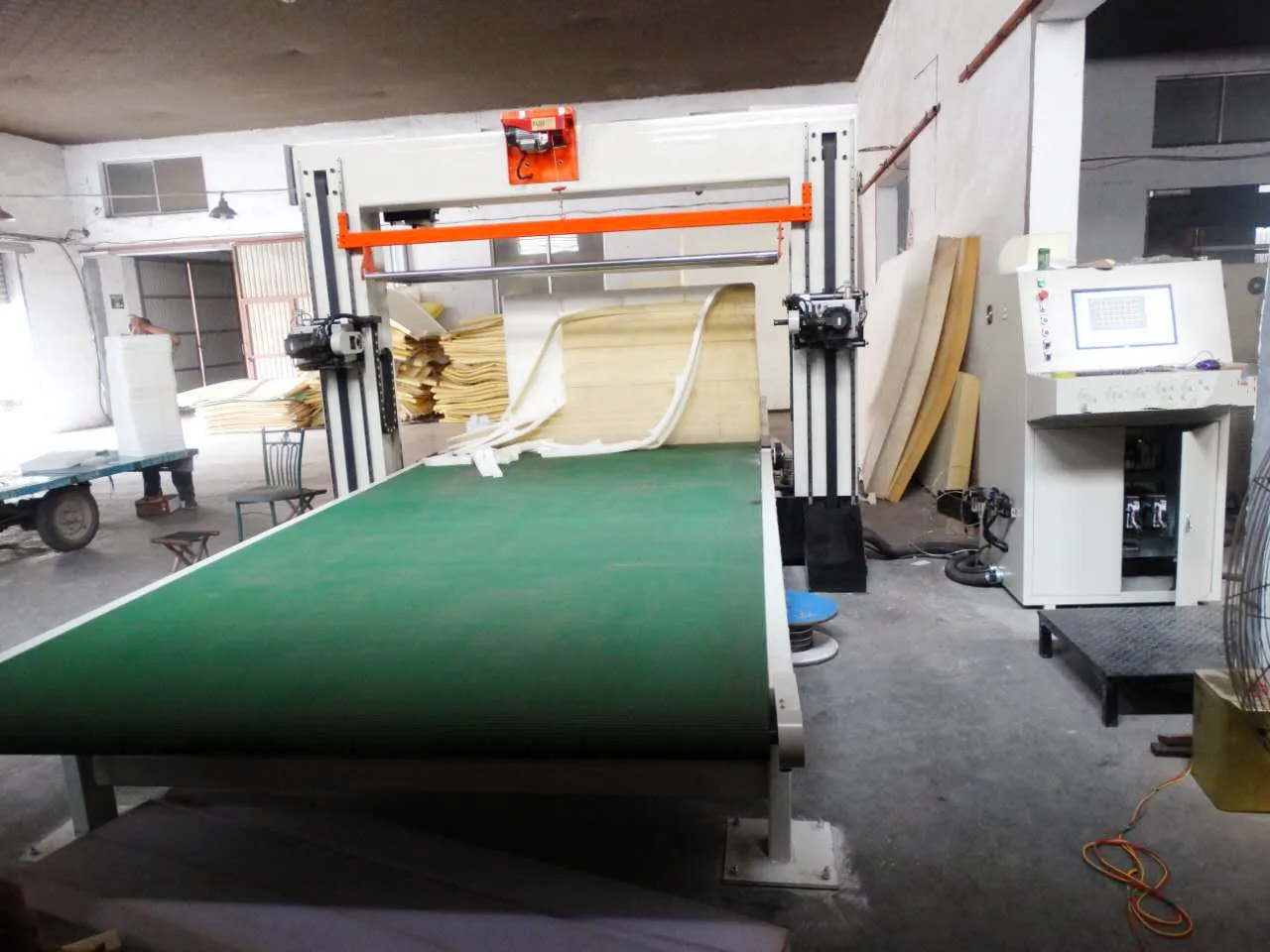 Horizontal Kitchen Foam Waste Sponge Cake Cutting Machine - Buy Sponge ...