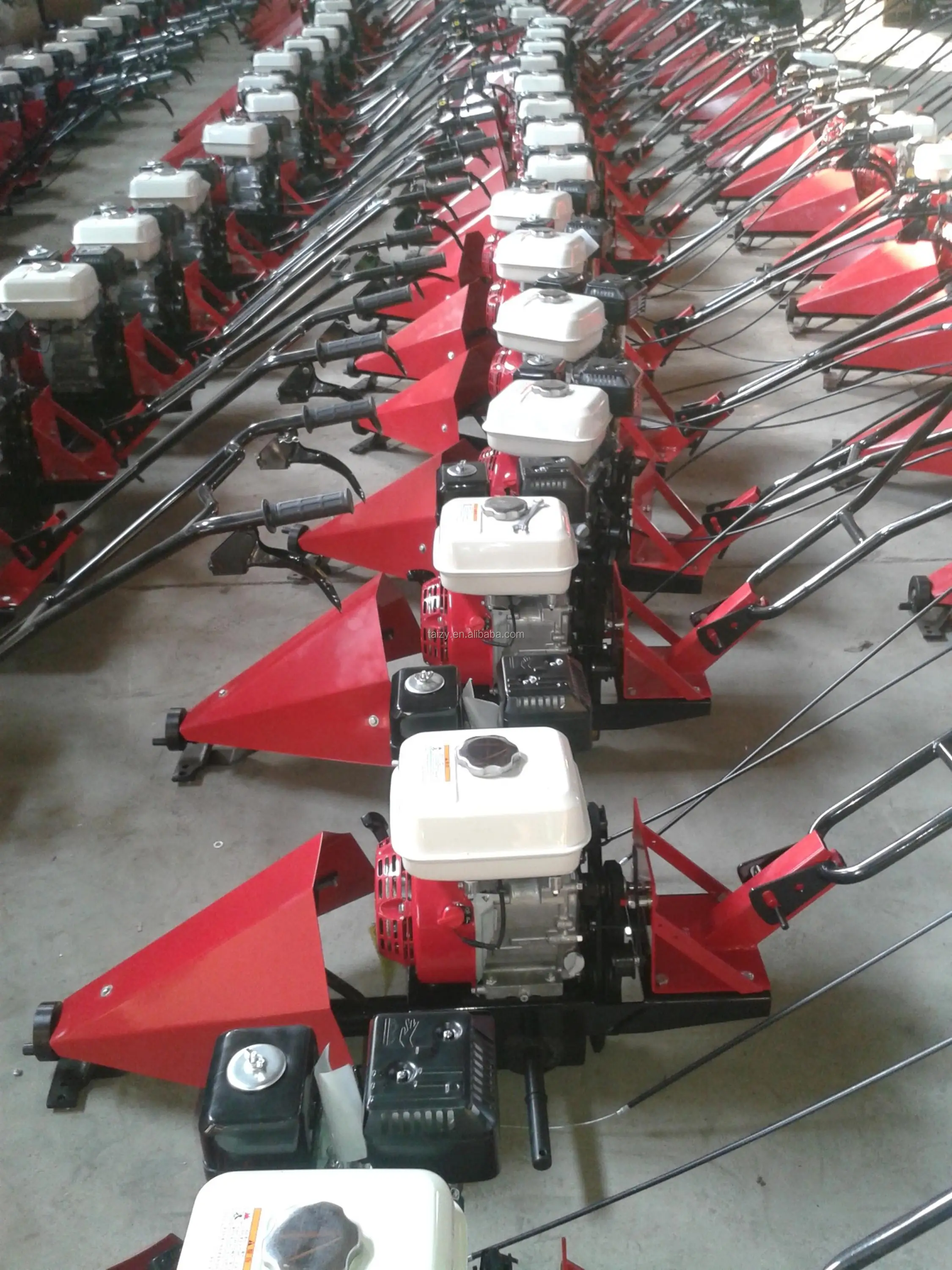 Petrol Engine Manual Hand Push Grass Cutting Machine,Grass Cutter ...