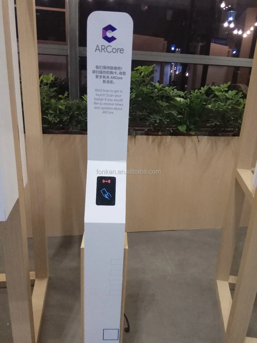 Uhf Rfid Usb Desktop Epc Gen2 Card Reader/writer Free Sdk And Demo ...