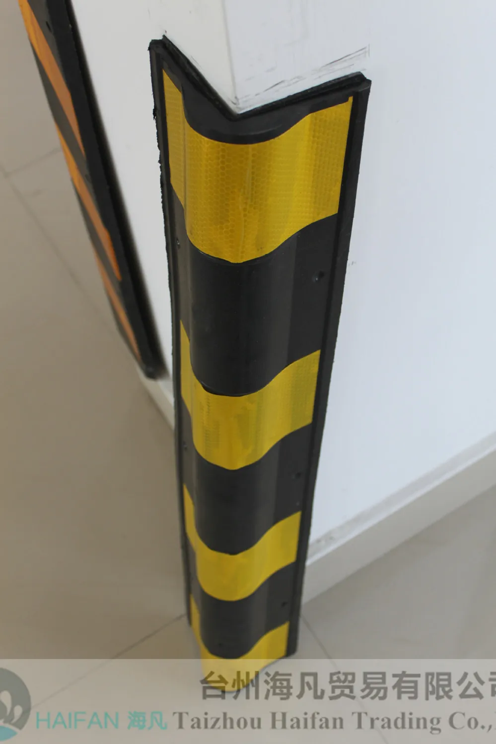 Protection Construction Round Corner Protector/high Strength Rubber ...