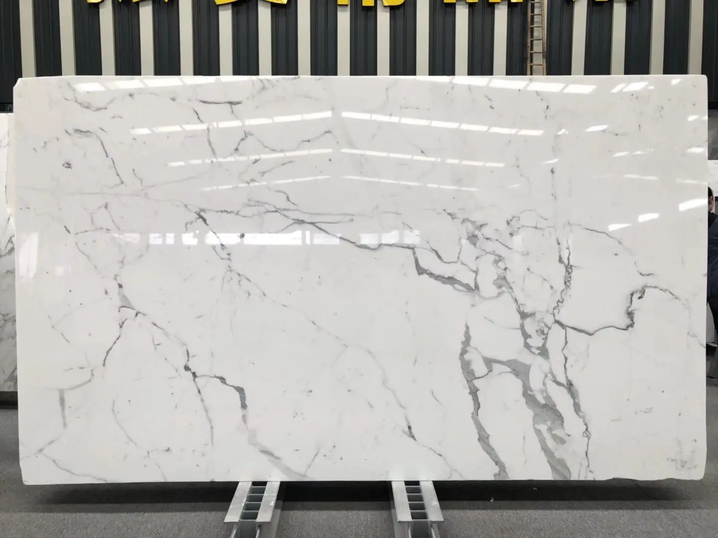 Bookmatched Price Of Italian Statuario Marble - Buy Price Of Italian ...