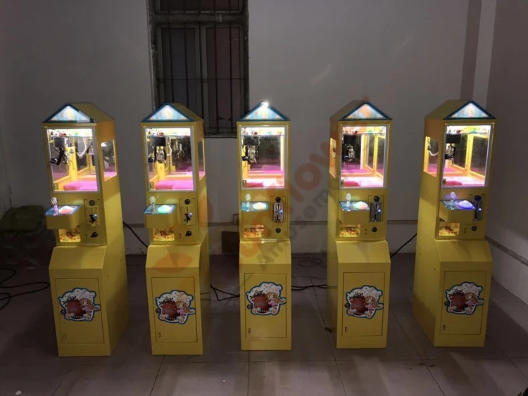 Factory Wholesale Coin Operated Candy Arcade Game Cheap Mini Claw ...