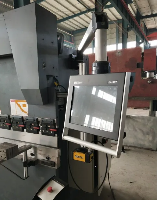 Delem DA58T CNC Controller for Press Brake - Automatic Control