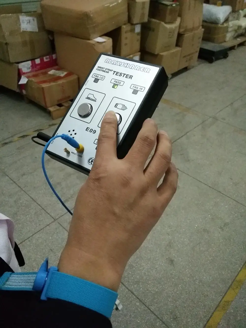 Factory Cleanroom Use Esd Wrist/foot Strap Tester - Buy Esd Wrist ...