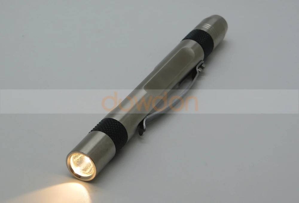 Reusable Led Diagnostic Medical Penlight With Gauge For Nurses Doctors ...