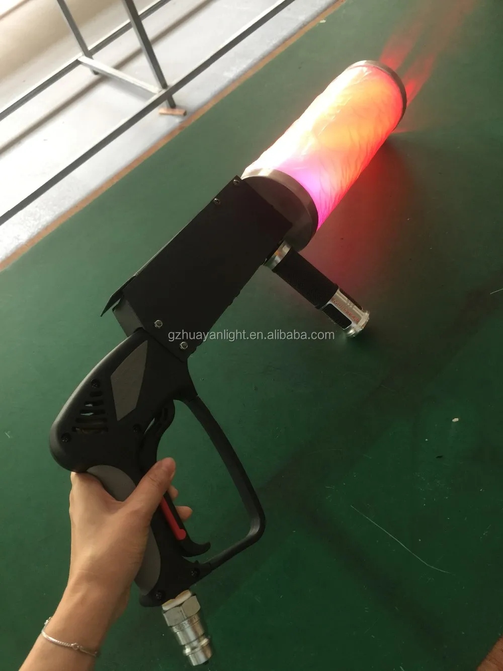 Portable Co2 Gun Colorful Co2 Jet Machine For Dj Disco Party Stage ...
