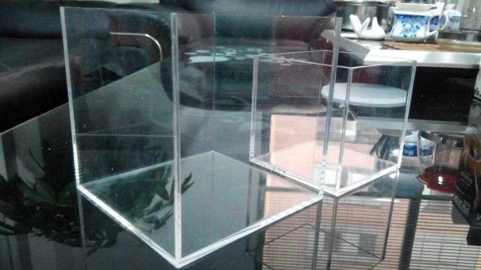 Wholesale Small Clear Acrylic/glass/ Plastic Display Box With Lock ...