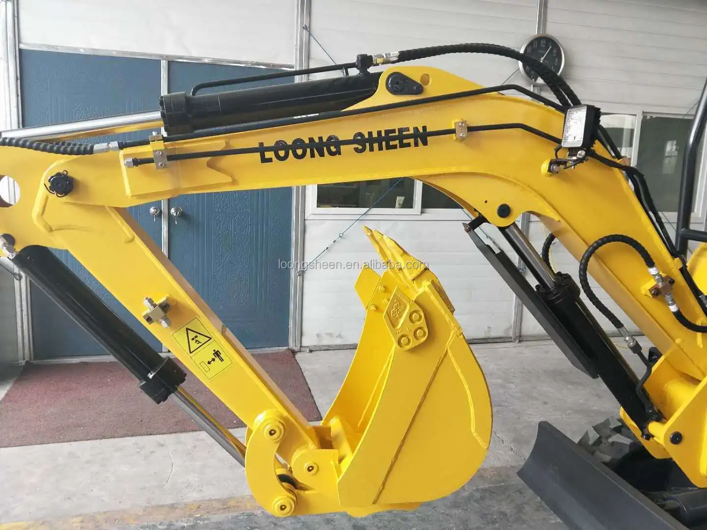 2 Ton China Mini Bagger Minibager Excavator - Buy China Minibagger,Mini ...