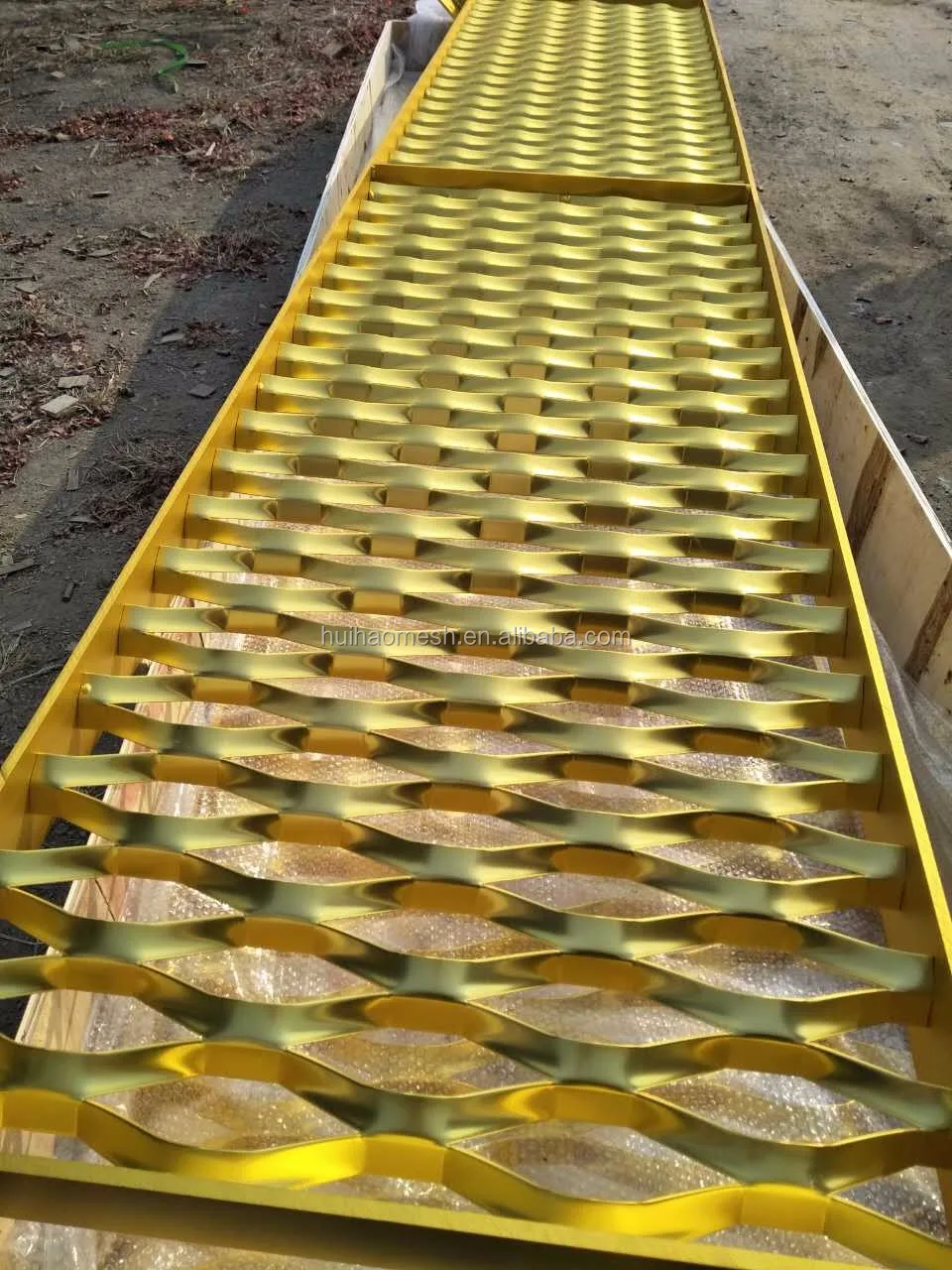 Aluminum Expanded Metal Mesh Facade Panels for Modern Design