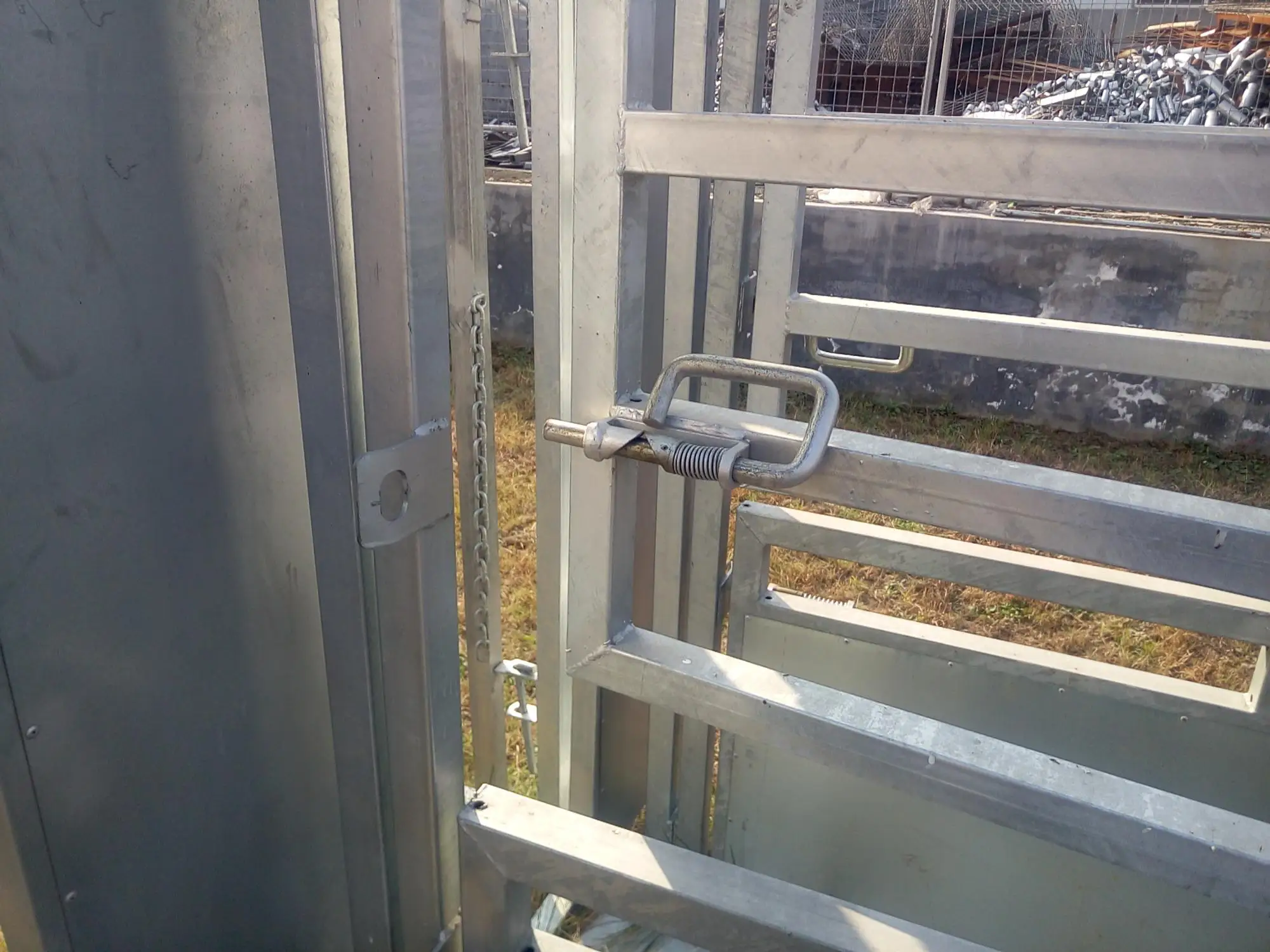 Galvanized P Type Fence Gate Slam Latch for Cattle Yard