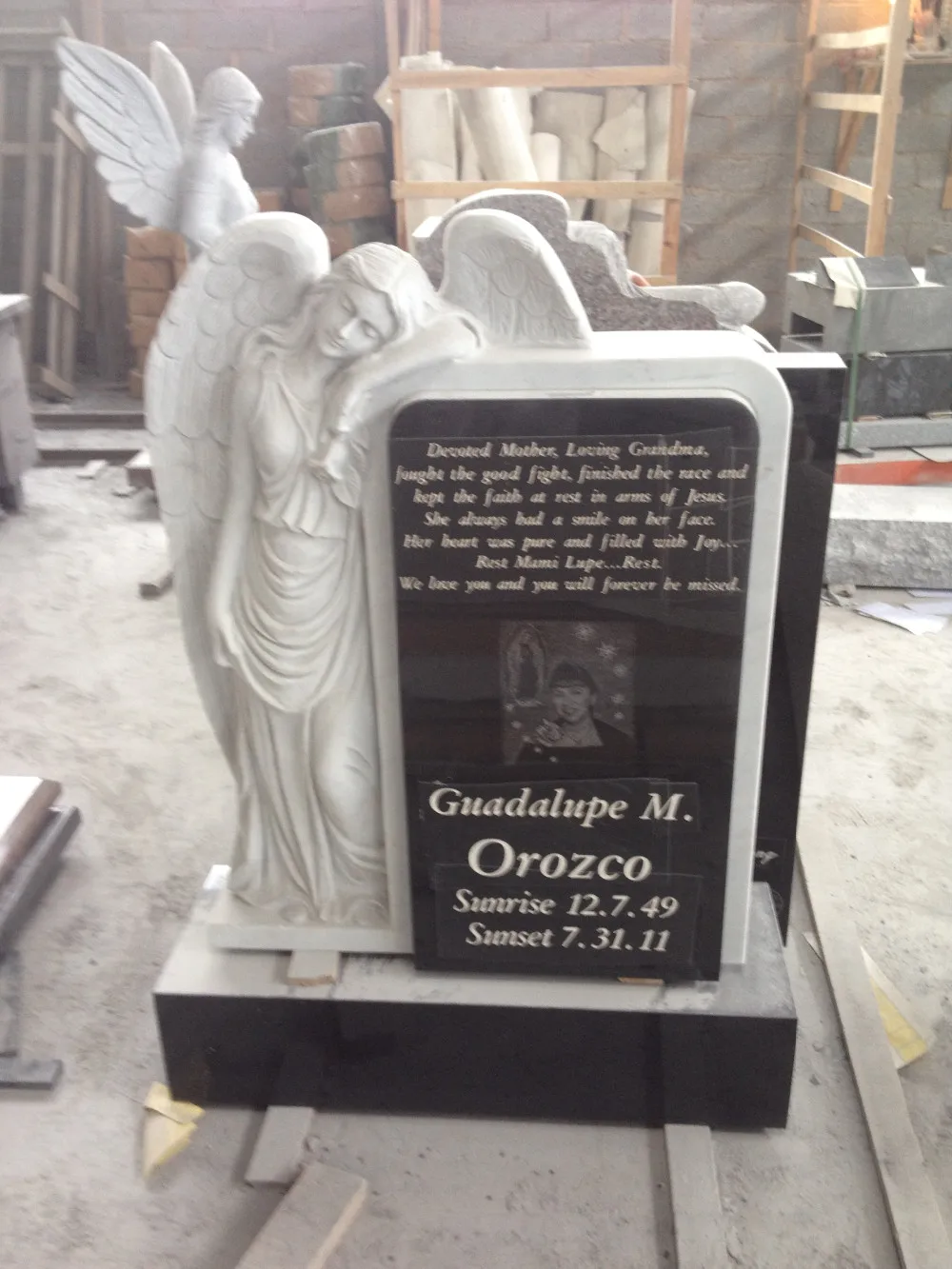 Black Granite Heart Angel Wings Etching Headstone - Buy Angel Etching ...