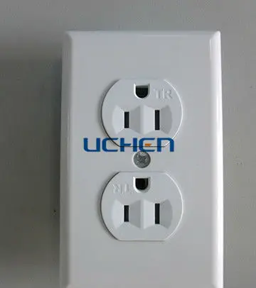 Uchen Yg Fl-016 2p+e Power Industrial Special Iec 309 Plug - Buy Uchen ...