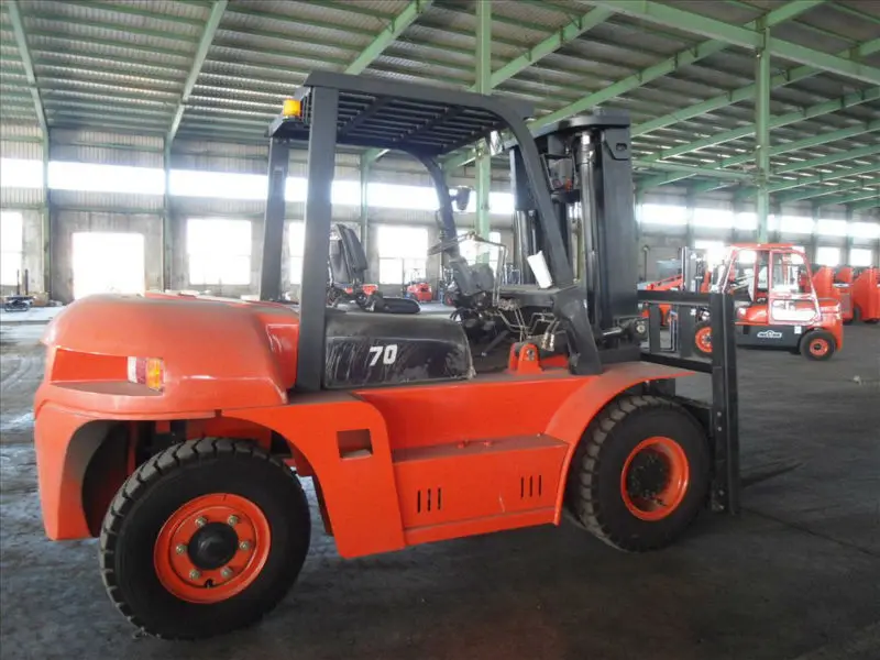 7 Ton Forklift with Automatic Transmission - Diesel Power
