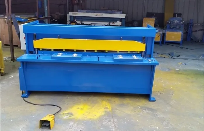 Motor Operated Electric Guillotine Shearing Machine,Plastic Cutting ...