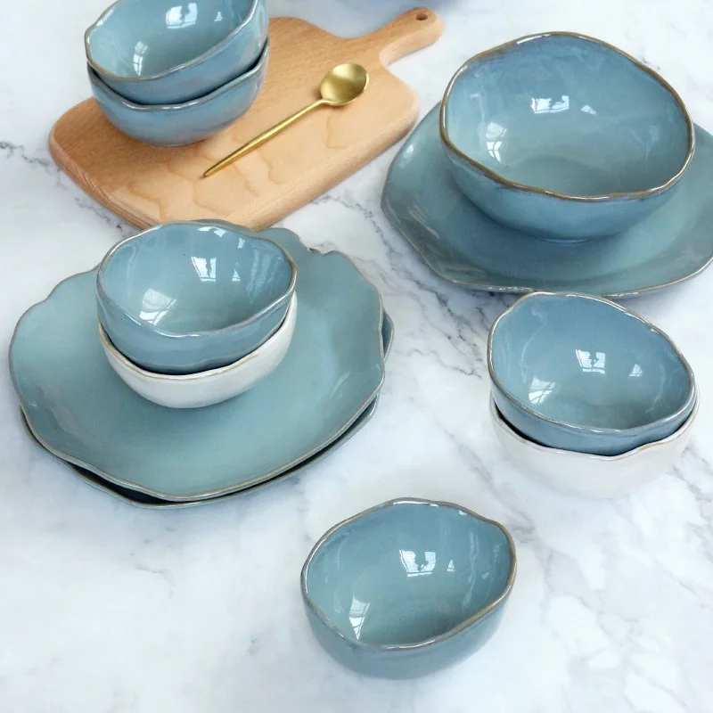 Ceramic Dinnerware Set - Elegant, Sustainable, and Versatile
