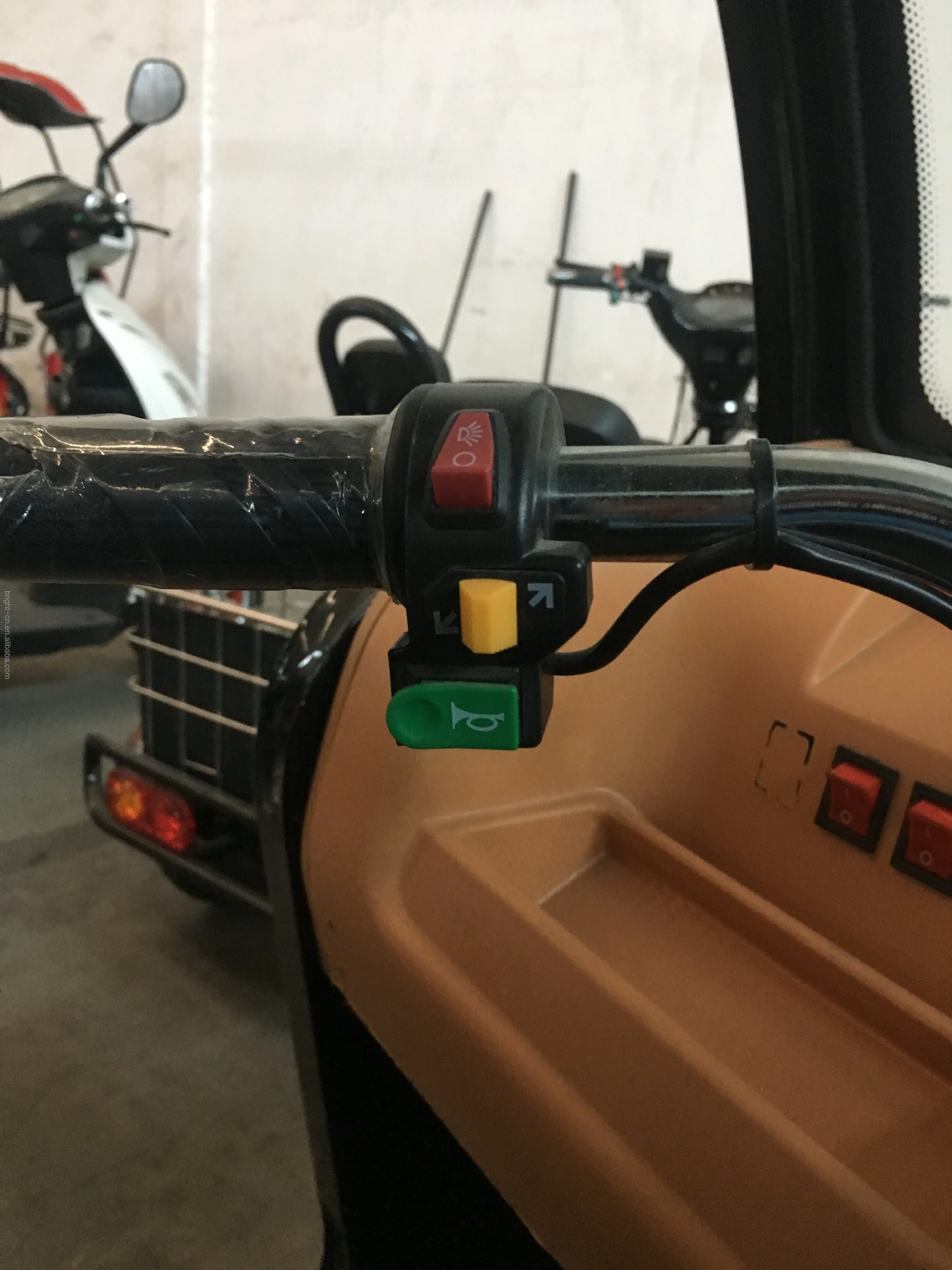 Afghanistan Indian Open Type 1000w Electric Auto Rickshaw