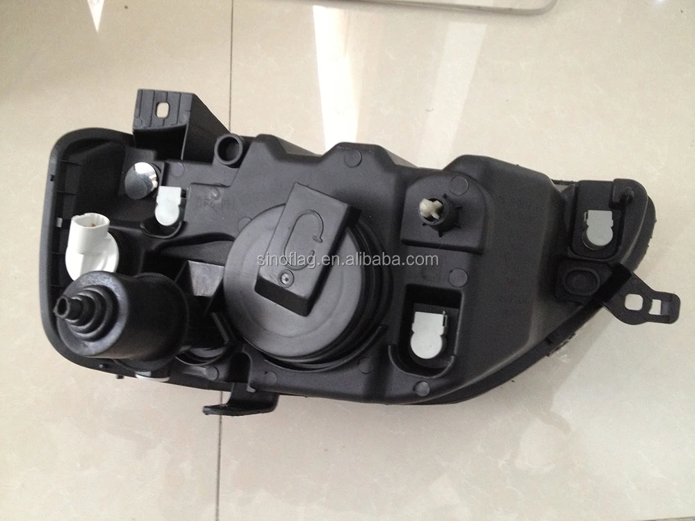 Head Light Used For Renault Sandero Direct Factory 8200733877 - Buy ...