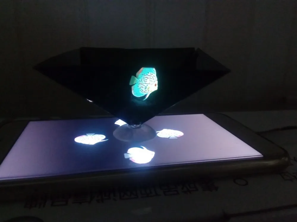 Top Quality Pet Smartphone Portable Projector 3d Holographic Display ...